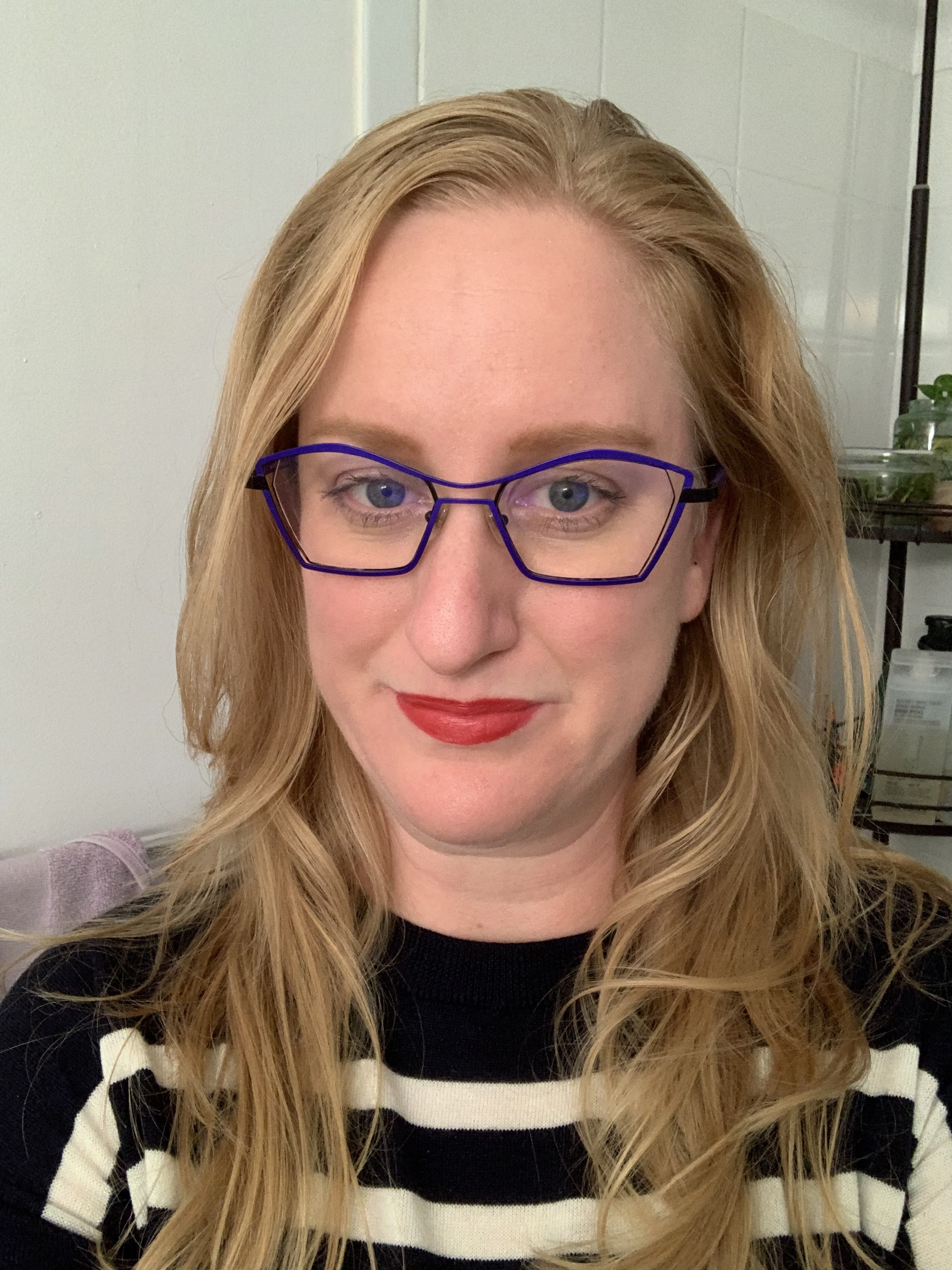 About \ Bio – Emily Wallis Hughes